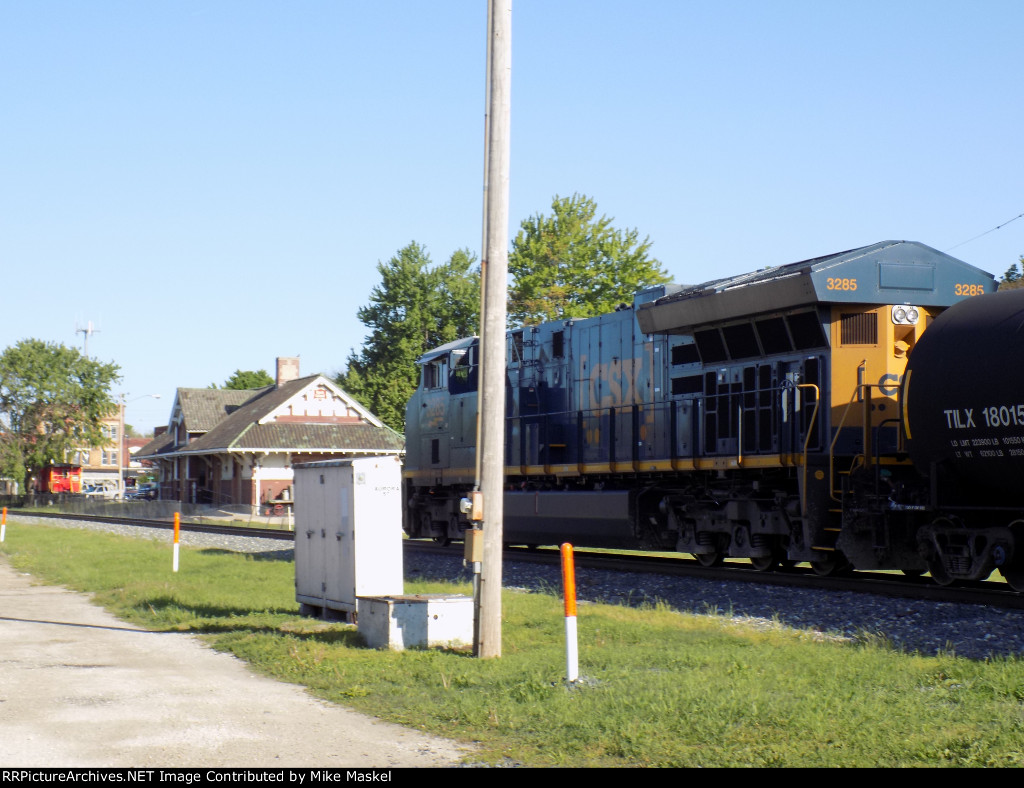 CSX 3285